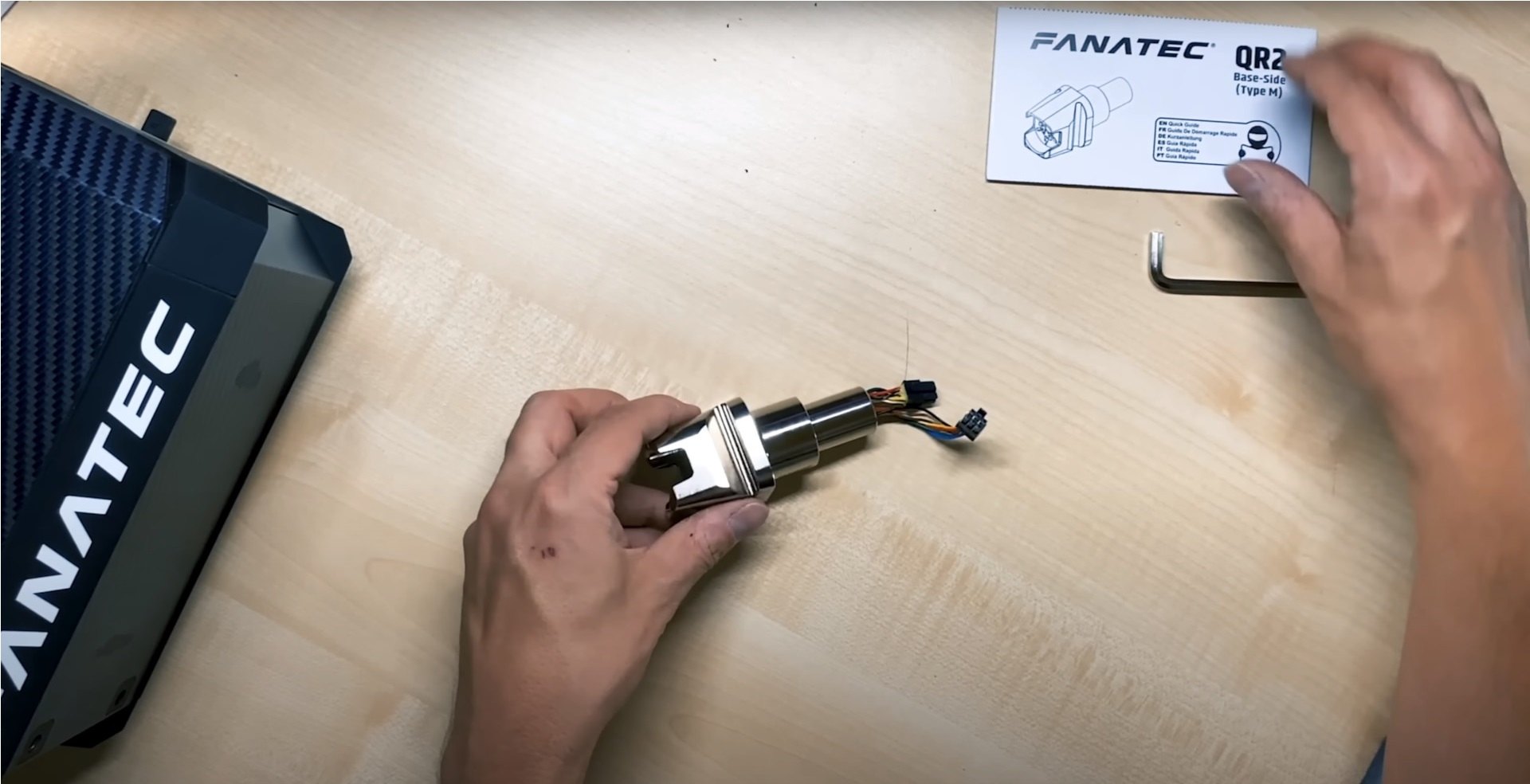 Brauche ich das Fanatec QR2 Quick Release? - Sim Racing Lenkrad